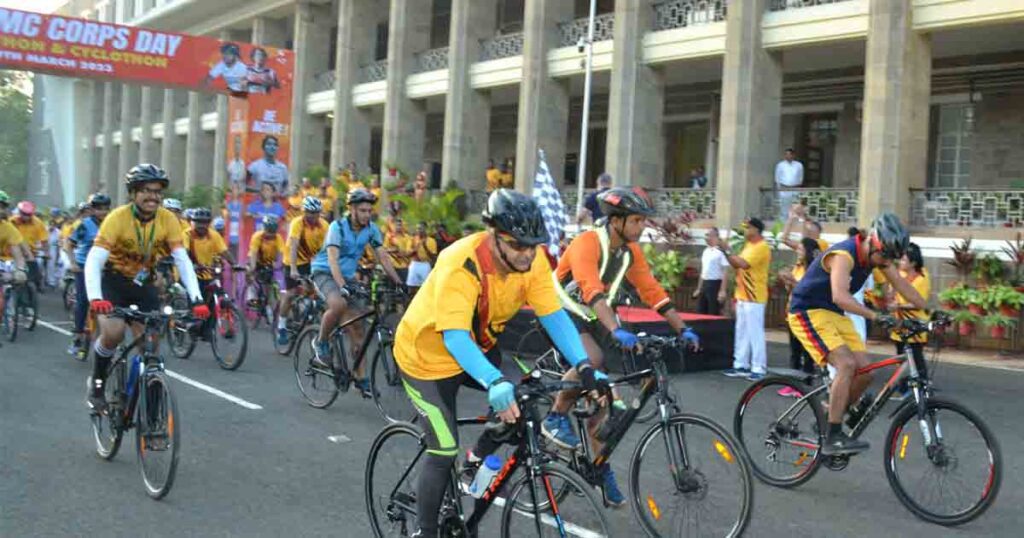 Cyclothon and walkathon held to commemorate 259th Anniversary of Army ...