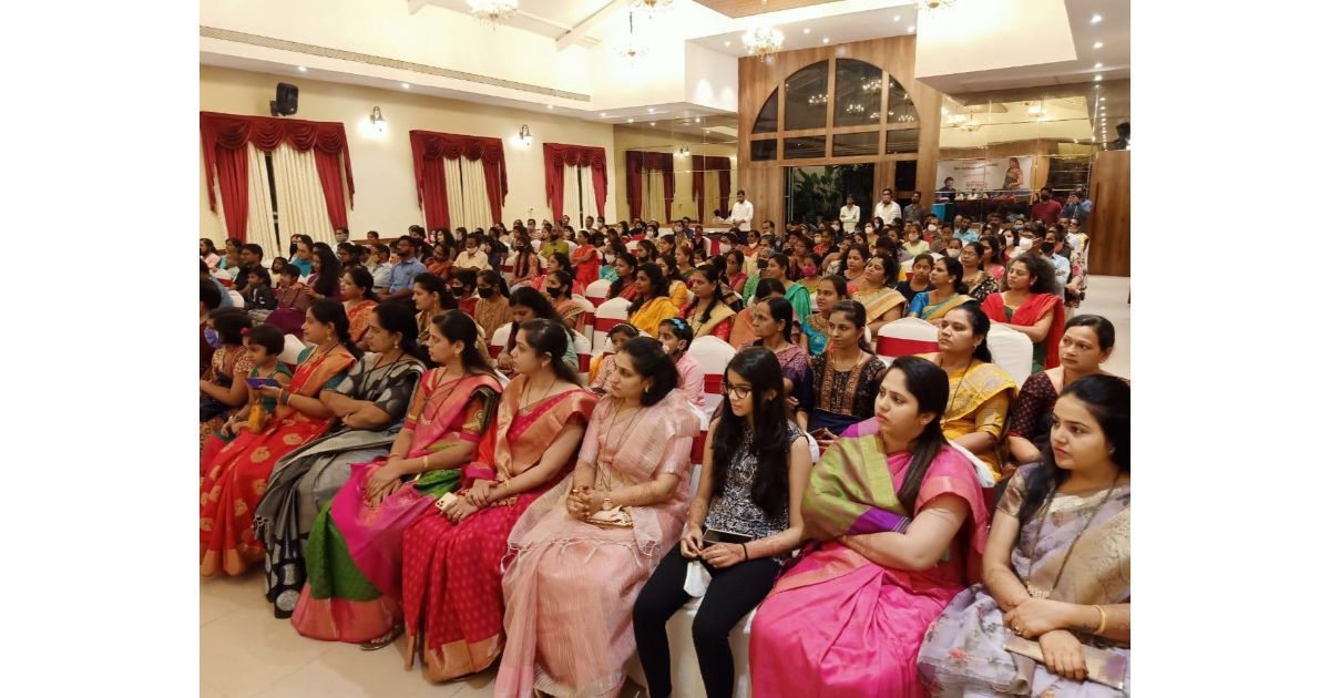 Prize distribution ceremony of rangoli competition held in Wakad - PUNE ...