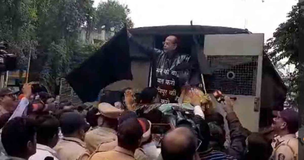 Pune News : Police detain Congress leaders Mohan Joshi, Ramesh Bagwe ...