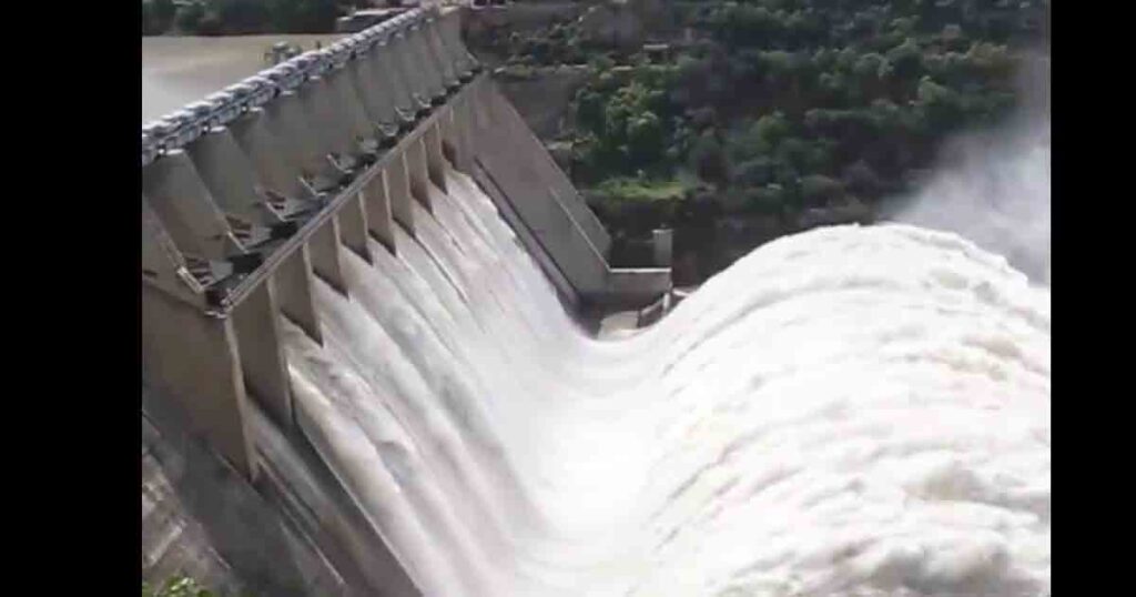 Pune Rains : Water to be released into Mula River from Neera devghar ...
