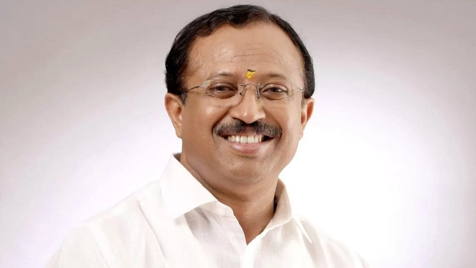 Union Minister Of State For External Affairs V Muraleedharan Directs