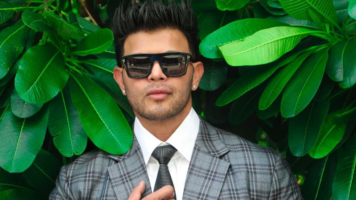 Bollywood Actor and Fitness Expert, Sahil Khan Arrested Amid ...