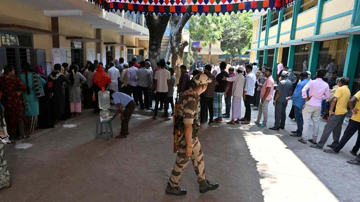 Fourth Phase Of Lok Sabha Elections Witnesses Moderate Turnout Pune Pulse 8085