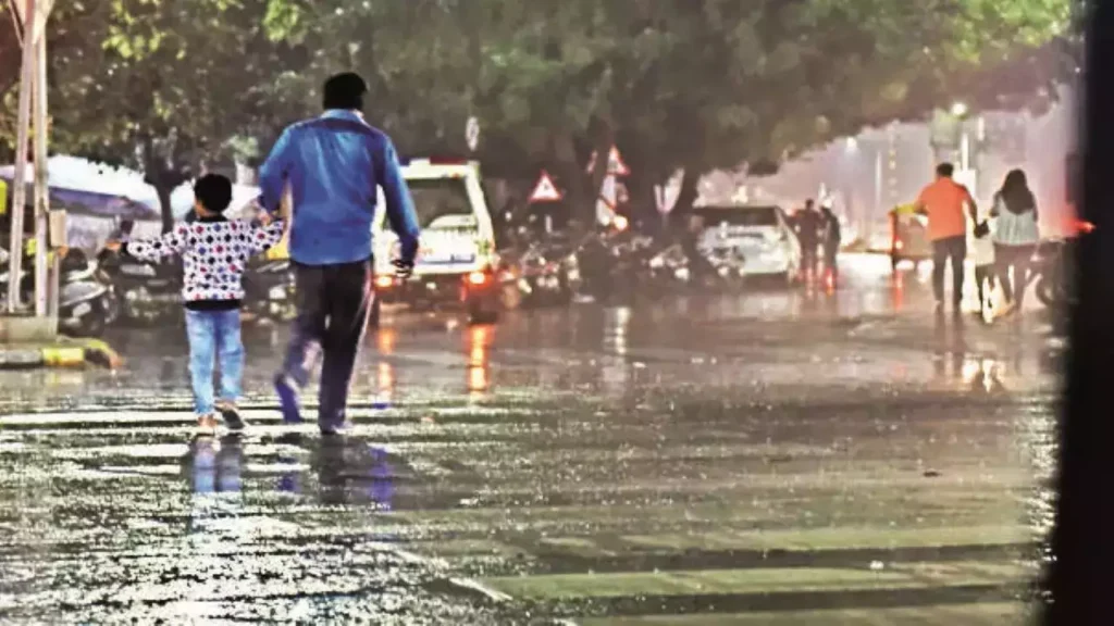 Pune Weather Update: City To Experience Thunderstorms and Rain By June ...