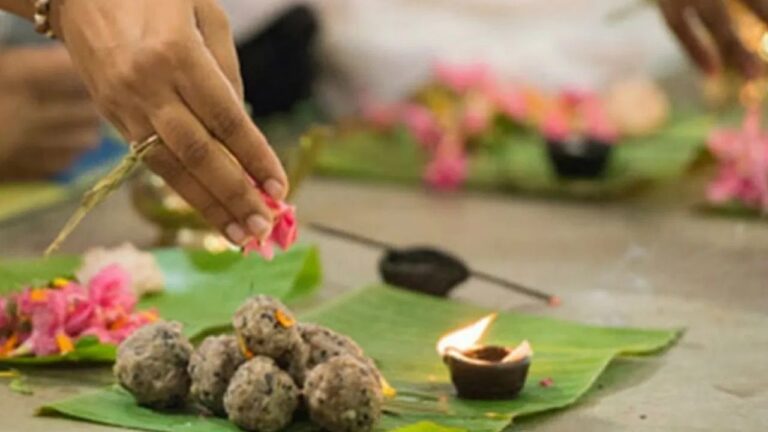 Pitru Paksha 2025: Ten Sacred Rules of Shradh to Observe for Ancestral ...