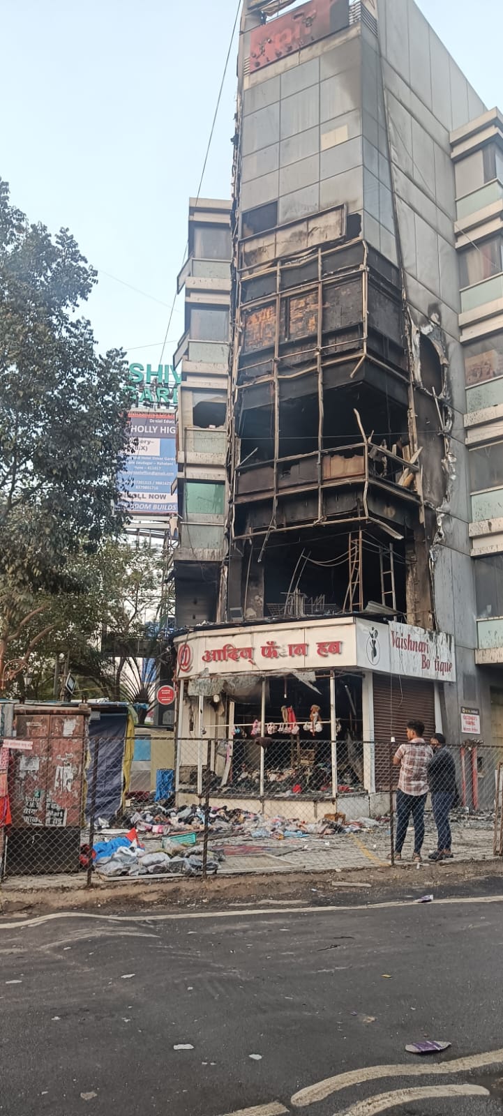 Massive Fire Breaks Out Near Shivar Chowk, Pimple Saudagar - PUNE PULSE