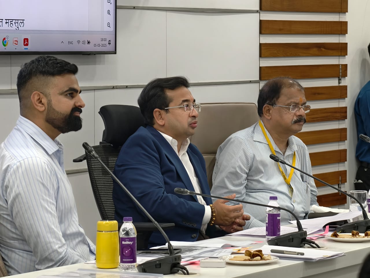 AI Technology To Boost Freshwater Fishery In Pune: Minister Nitesh Rane ...