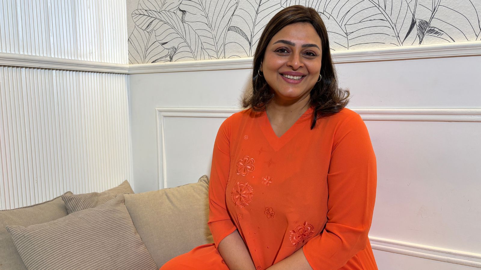 Shilpa Shirodkar Diagnosed with COVID-19 After Battling High Fever for ...