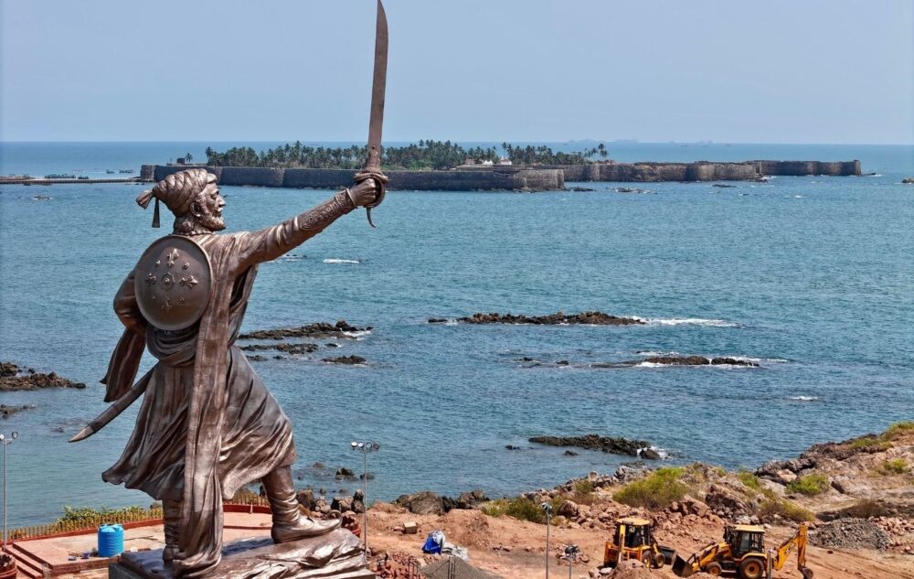 Monument of Pride: Grand Statue Of Chhatrapati Shivaji Maharaj Unveiled ...