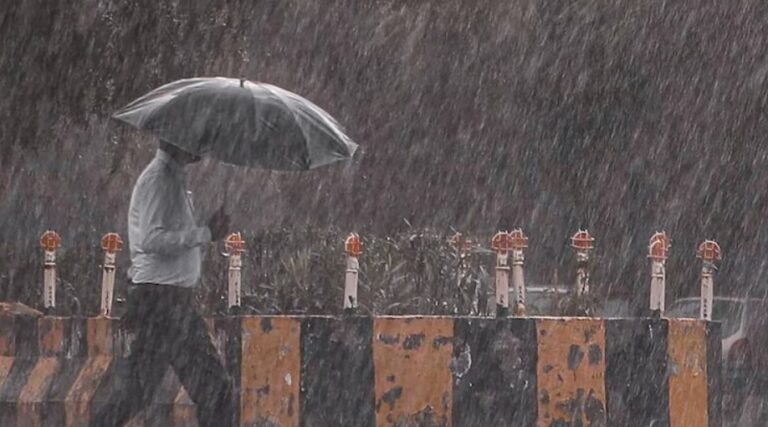 Weather Alert: Heavy Rain to Lash Maharashtra on September 15; IMD ...