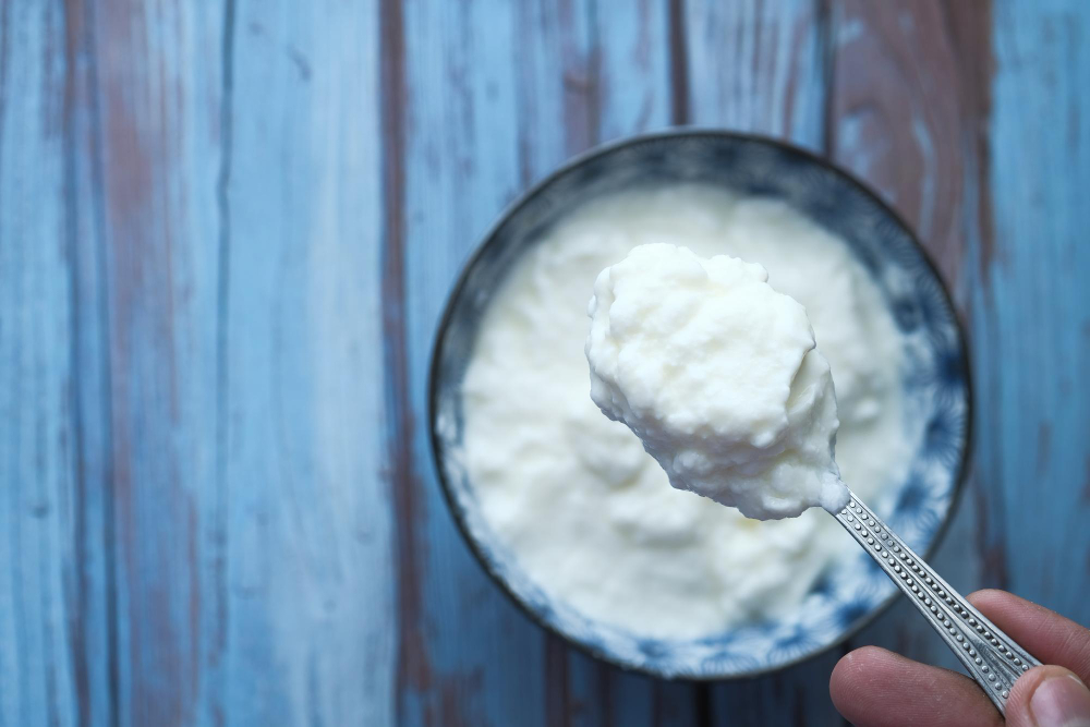 Is Eating Curd at Night Healthy? Experts Explain the Right Way to ...