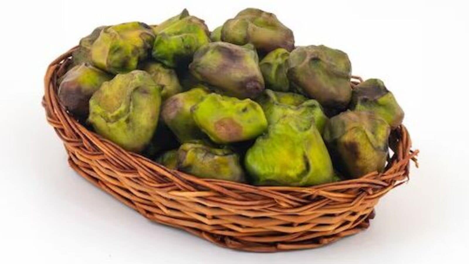 Benefits Of Eating Singhara In Winter: The Superpower Fruit That Boosts ...