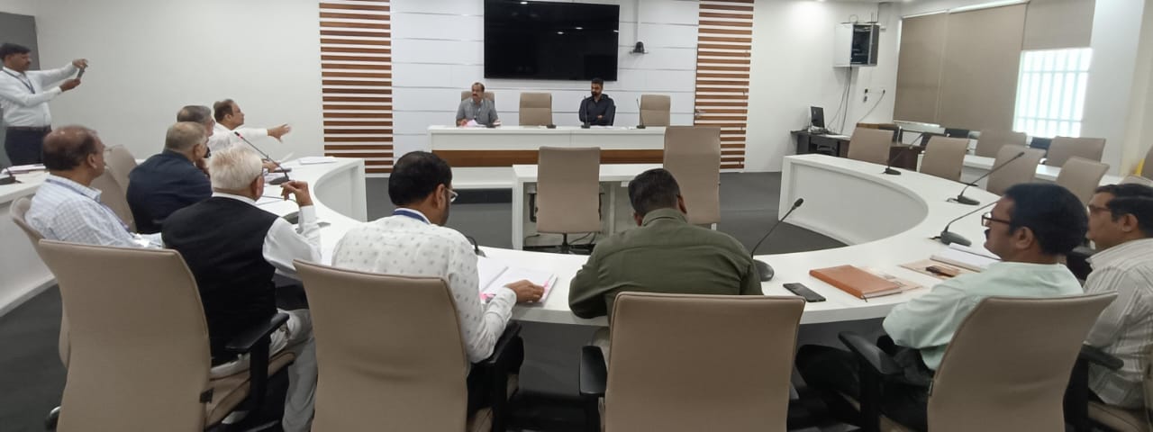 Pune District Collector Orders Faster Completion Of Deemed Conveyance ...
