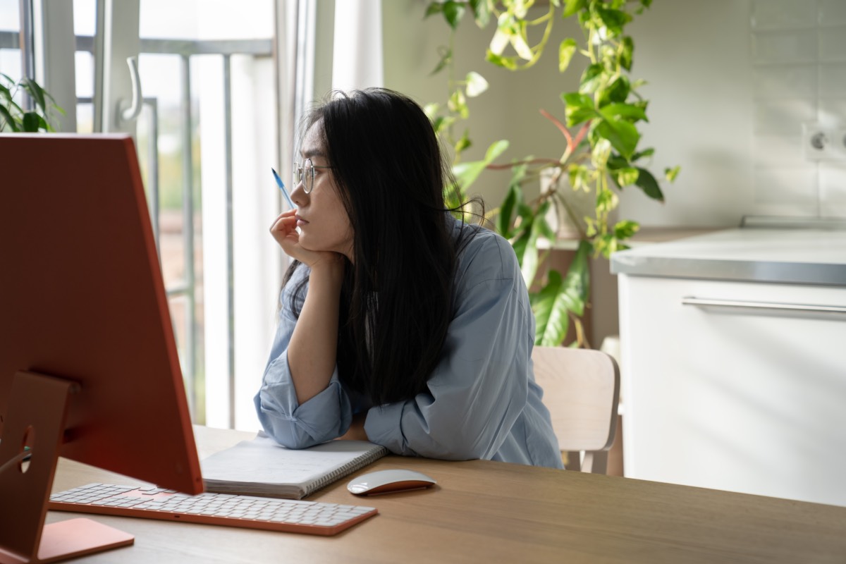 Finding It Hard to Focus at Work? 5 Smart Ways to Deal With Toxic ...