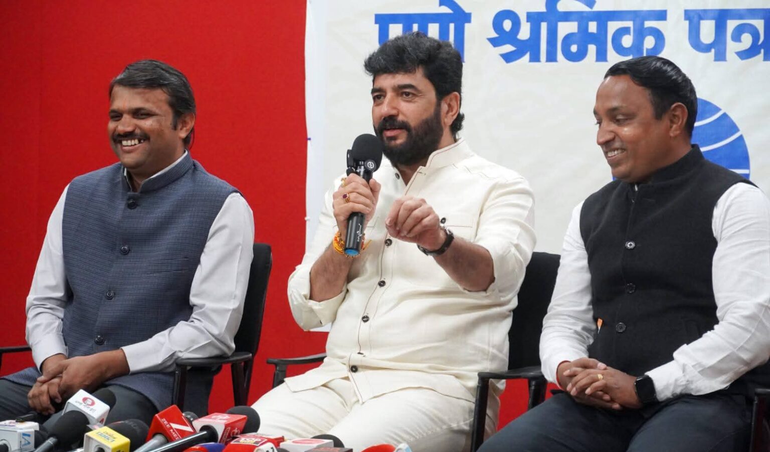 Pune MP Mohol Orders Removal Of Flex Banners, Including Those By Newly ...