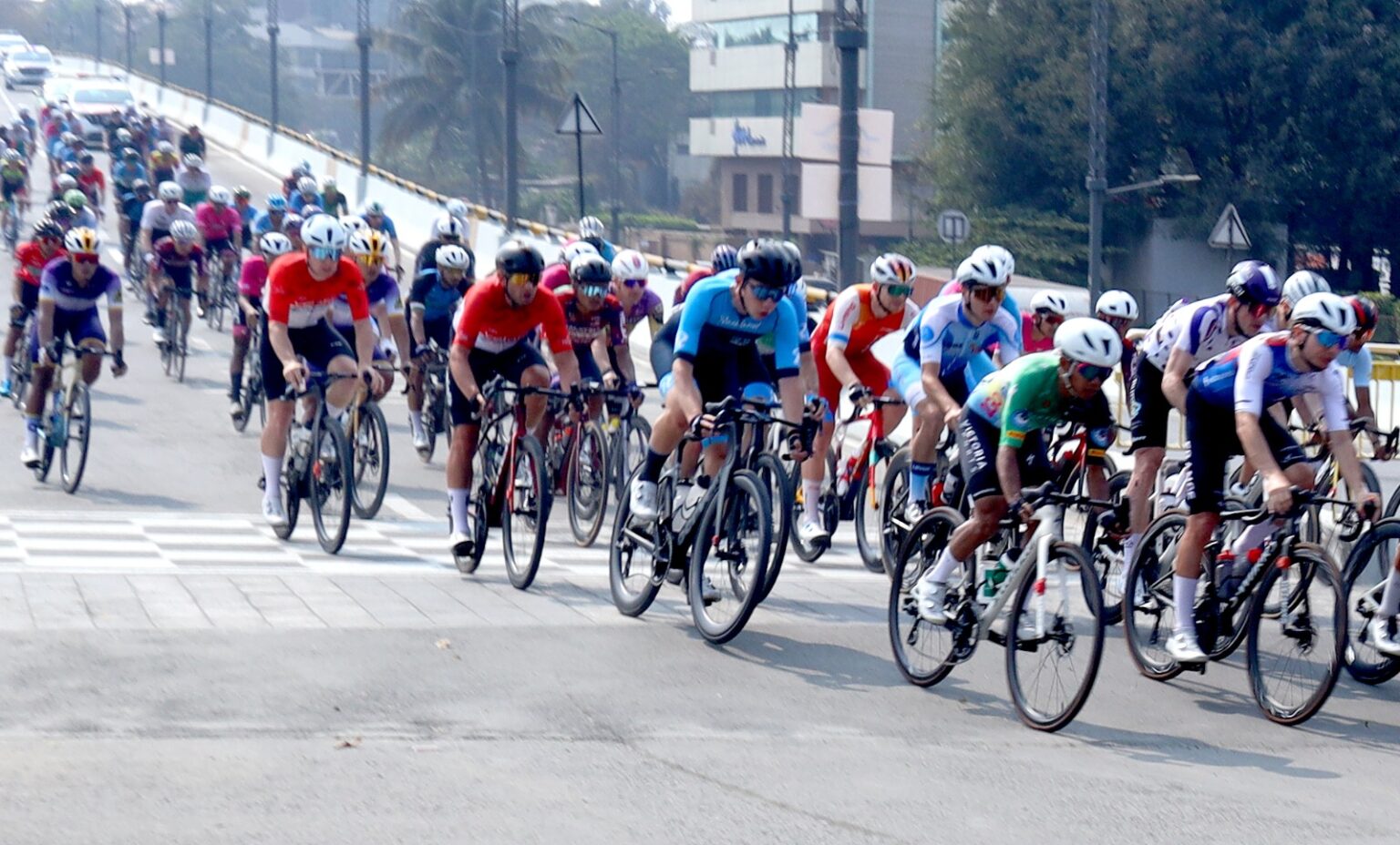 Bajaj Pune Grand Tour 2026 Finale Draws Huge Crowds, Transforms Pimpri ...