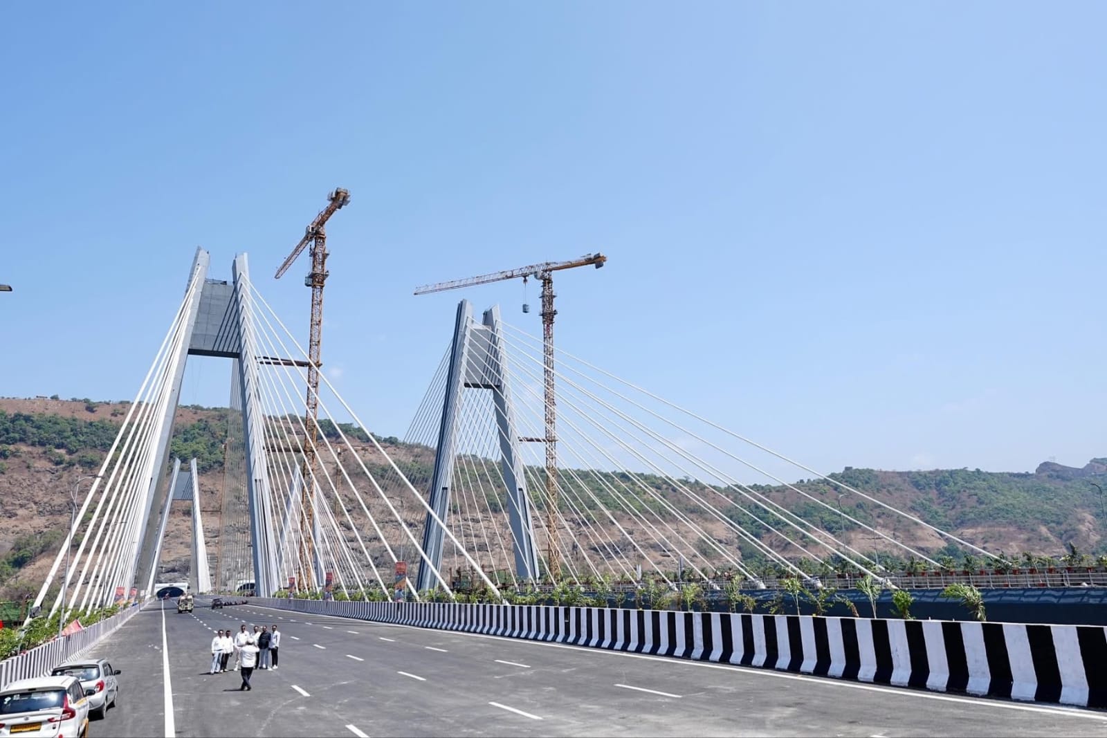 Mumbai-Pune Expressway Missing Link Gets Wind Shields On 182-Metre ...